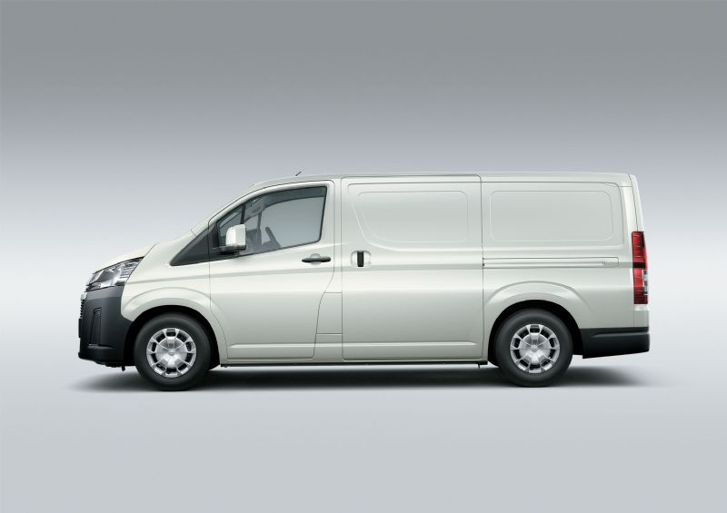 HiAce Goes Out Of The Box.